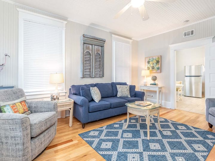 Sea View 2 | Pet Friendly, Large Unit, Near Beach! - Tybee Island, GA