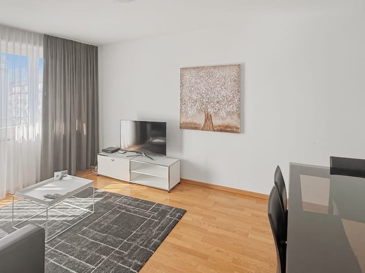 Cozy 1br Near Lake With Balcony (Mill 4.22) - Zürich