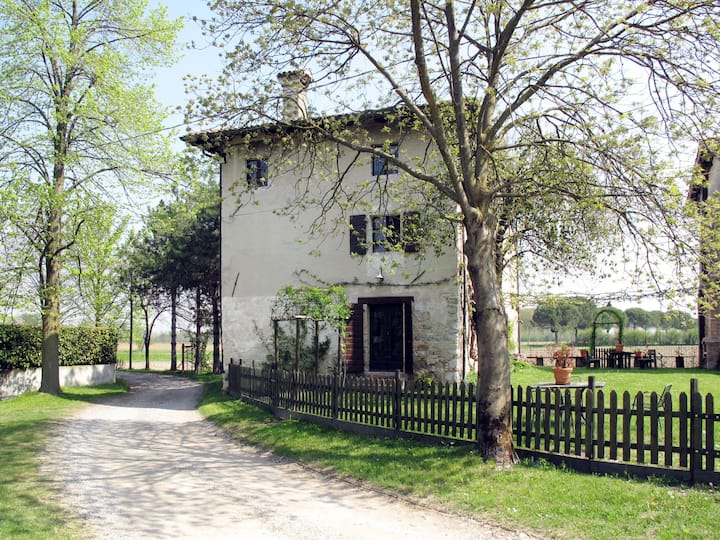 Casa Del Ligustro By Interhome - Palmanova