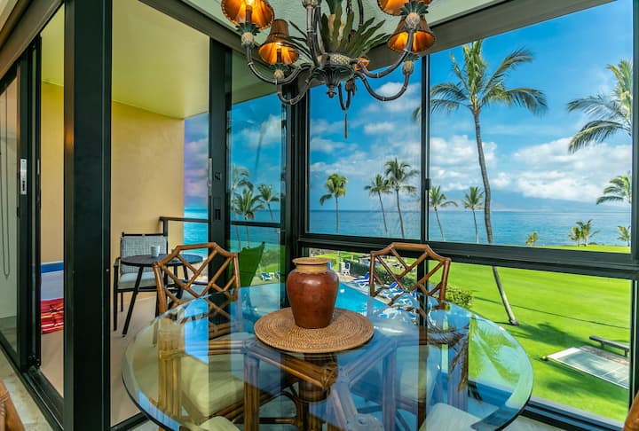 Oceanfront Bliss: Poolside Paradise - Kihei, HI