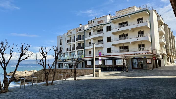 Els Pescadors 2.2 - L'Escala