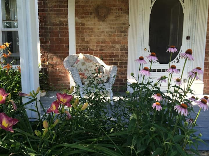 Wine Country, 4 Bedrooms! - Sand Banks