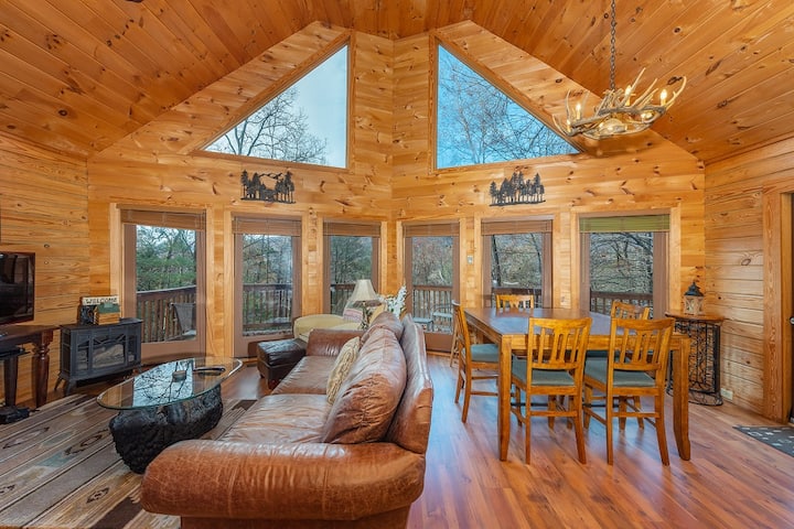 Fireside Cabin - Lake Lure, NC