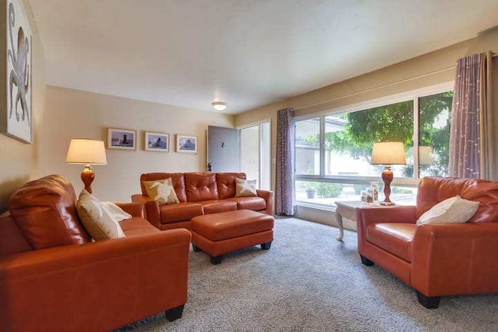 Bare Feet & Salty Hair Family Condo With Peek Ocea - 엔시니터스
