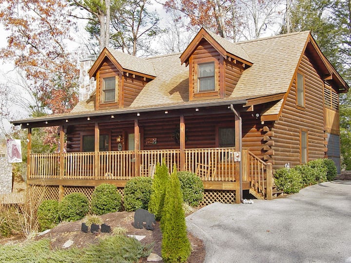 2br 2ba 1 Mi To Parkway Pool Table & Hot Tub - Tennessee