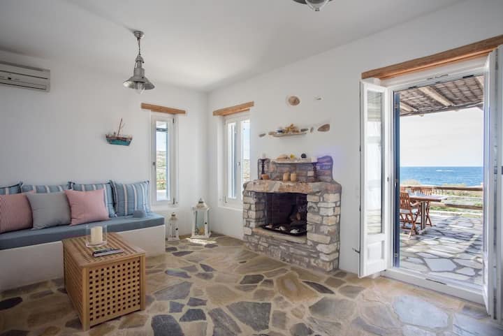 Seaside Villa, Costal Vibes & Walk To Beach - Paros