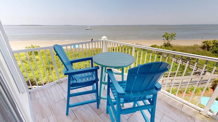 Bay View Villas 305 - Water Front - Pool - Tennis - Tybee Island, GA