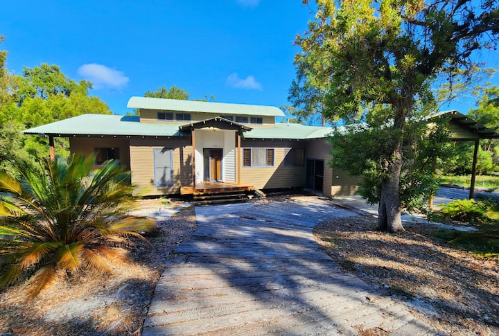 Our Beach House Kingfisher Bay K'gari - Fraser Island