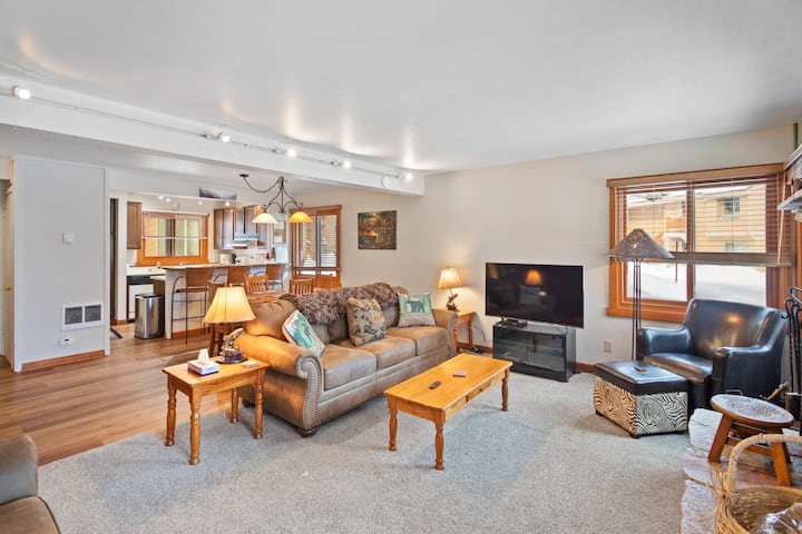 Mammoth Creek Unit 27 - Mammoth Lakes