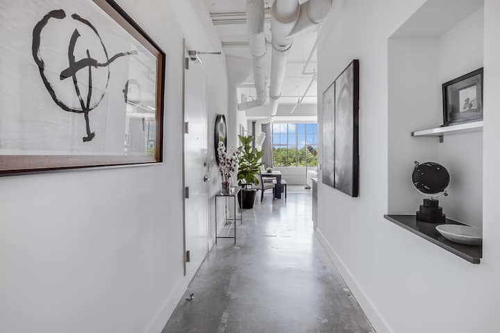 3br At Ponce City Market - Le Noir Et Blanc By Alr - Atlanta, GA