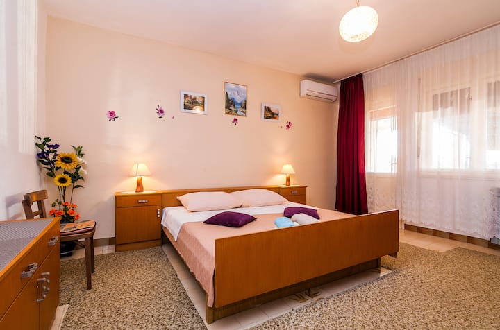 A-5747-b Appartement De Trois Chambres Avec Le - Privlaka