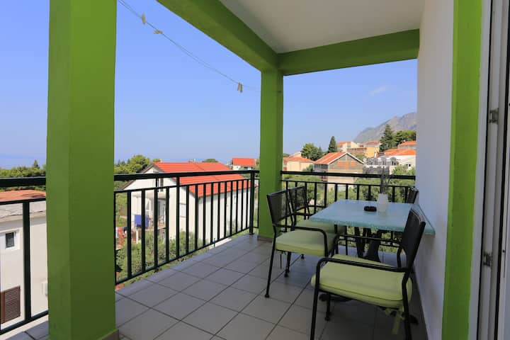 As-2784-e Garçonnière Avec La Terrasse Et La Vue - Podaca