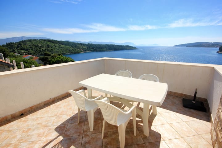 A-4440-f Appartement D'une Chambre Prés De La - Korcula