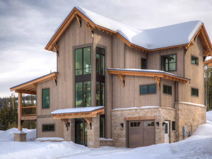 Big Sky Vacation Rentals: Homestead 16 Claim - Big Sky, MT