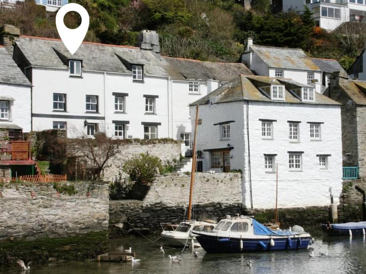 Warren Cottage, In The Pretty Village Of Polperro - Polperro