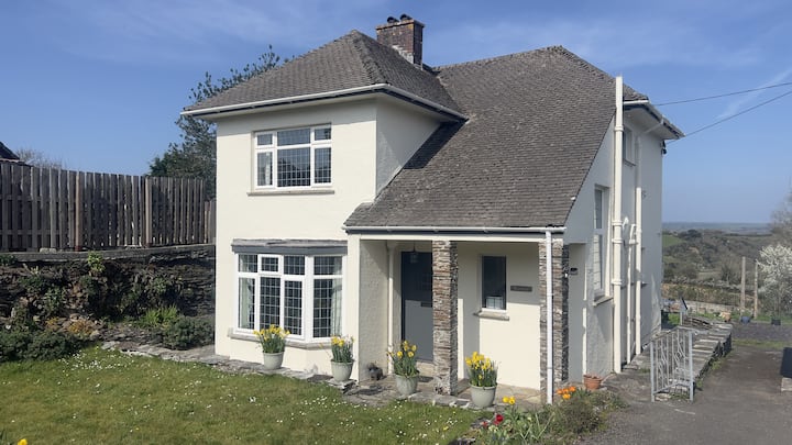 Spacious Home In Wadebridge Close To Camel Estuary - Wadebridge