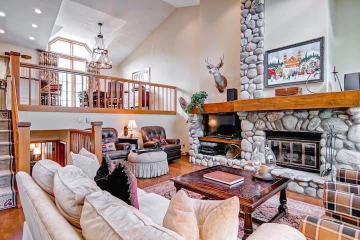 Meadows Townhome M2 - Beaver Creek, CO