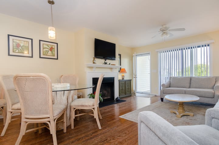 Spacious 3br 1 Block To Johnnie Mercers - W198 - Wrightsville Beach, NC