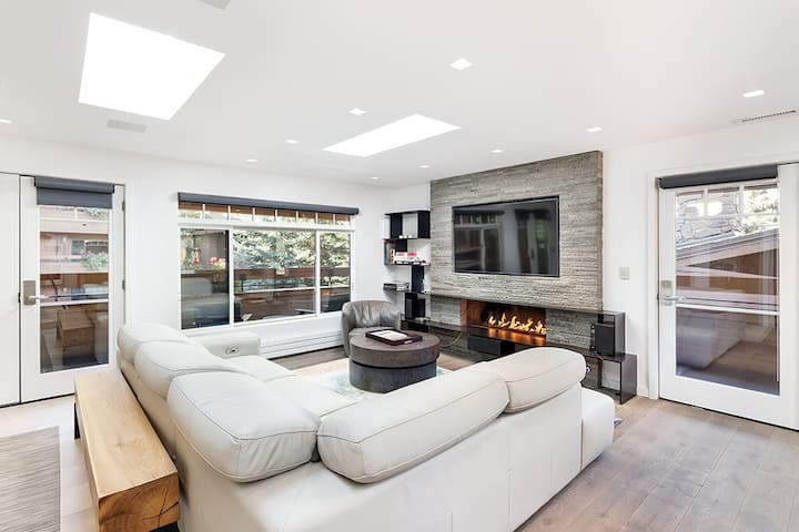 Fasching Haus 390 | Luxury Penthouse W/ Views - Aspen, CO