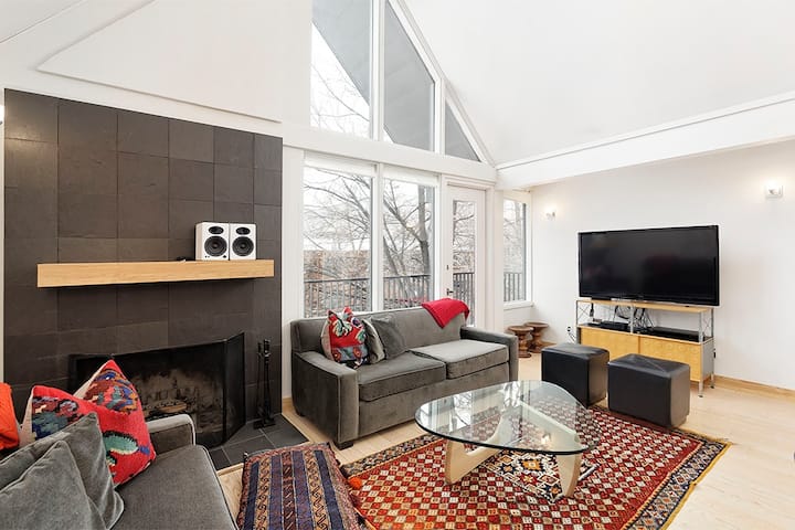 Fifth Avenue 5 | Modern Condo With Access To Pool - Aspen, CO