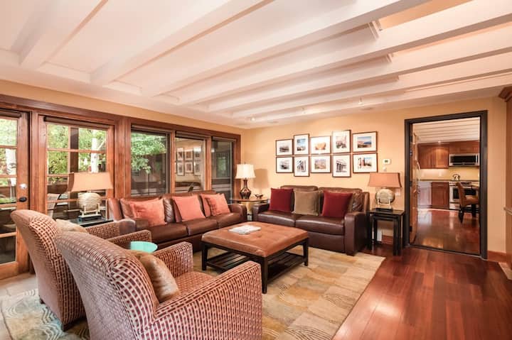 Fasching Haus Unit 9 & 10 | 6 Bedroom, 6 Bth Condo - Aspen, CO