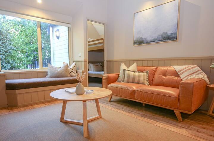 Autumn Leaf Cottage 2 - Central Cottage - Mount Hotham