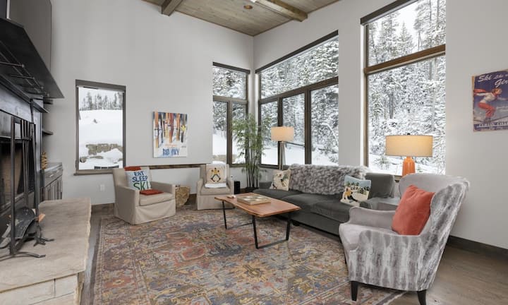 Big Sky Vacation Rentals: Homestead 14 Claim - Big Sky, MT