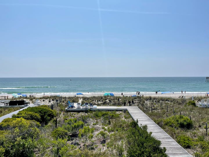 Ocean Front Upper Level Duplex W Elevator - W001 - Wrightsville Beach, NC