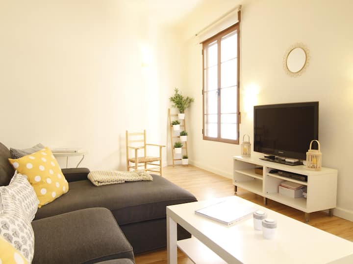 Spacious & Quiet. Heart Of Old Town + Wifi + A/c - Valencia