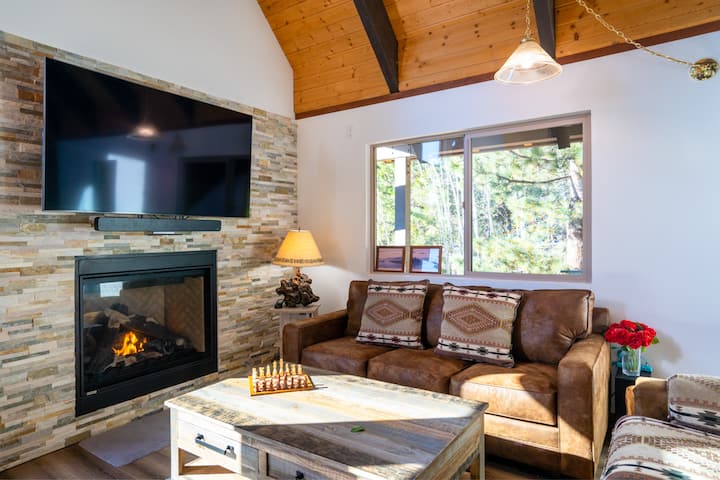 North Shore Cabin With Private Hot Tub - Incline Village, NV