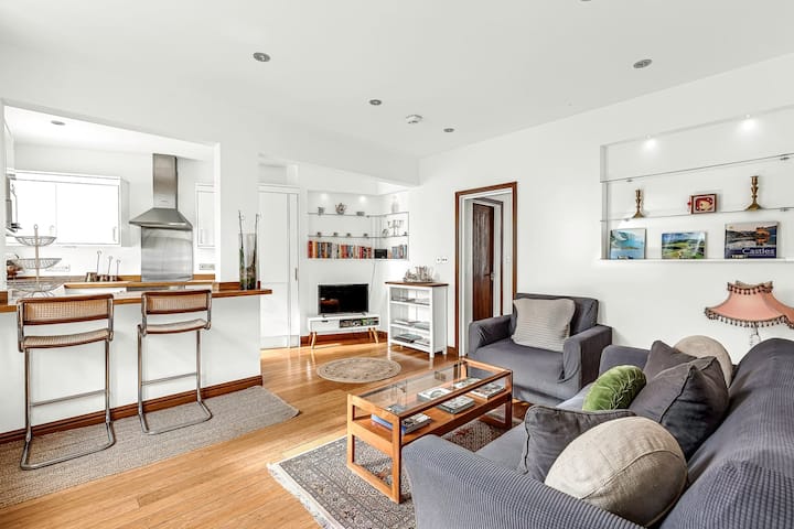 Chic & Central One Bed Flat - 賓福特