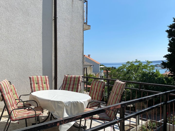 Three-bedroom Apartment Portapizana - Krk