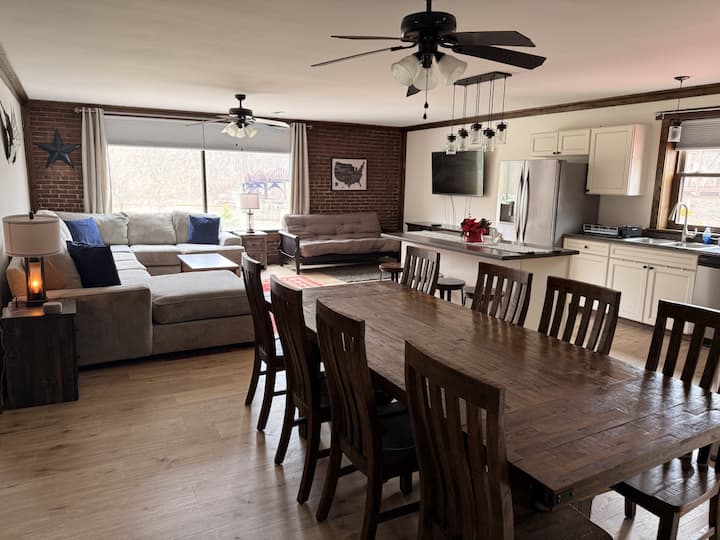 Ohiopyle/ Fallingwater Riverview Suite 3 Bd 2 Bath - Farmington, PA