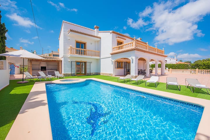 Villa Fuster - Plusholidays - Spain