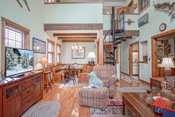 Autumn Mountain Stay | Whistlepunk 32, 4br + Loft - Snowshoe, WV