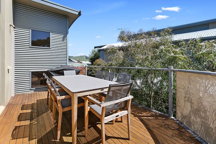 Cape Vista 1 - Apollo Bay