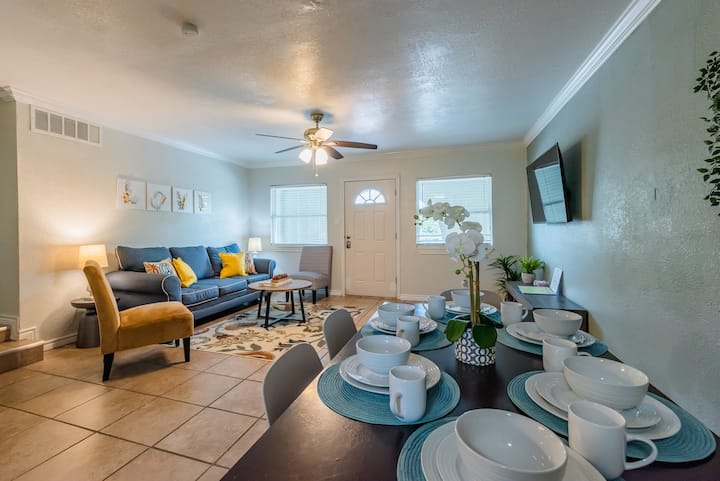 Beautiful Apartment @ The Botanical Gardens (#8) - San Antonio