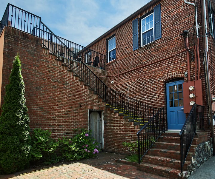 Sunset-stroll King Br In The Heart Of Blowing Rock - Blowing Rock, NC