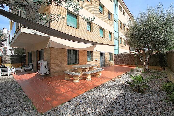 Bel Appartement à 400 M De La Plage, Climatisé, Wi - Lloret de Mar