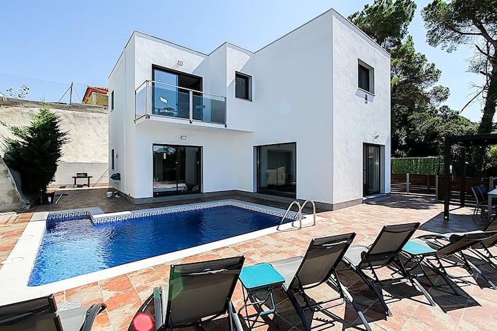 Villa Esperanza , Capacité 10-12 Personnes, Piscin - Blanes