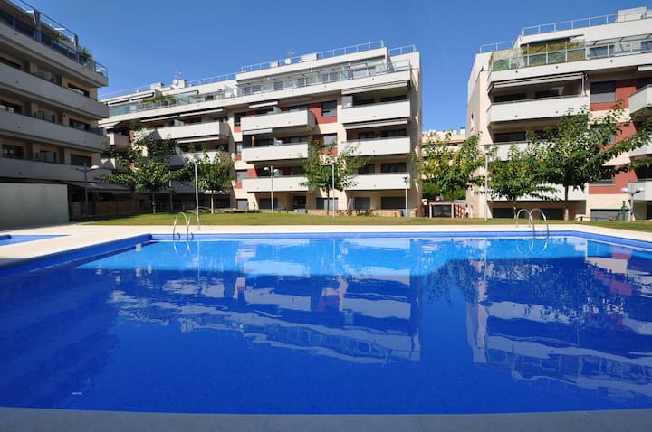 Appartement Mikki -100 M2, Terrasse, 200m De La Pl - Lloret de Mar