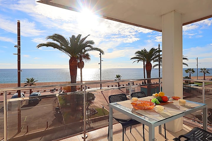 Diamonds Sea View – Appartement En Bord De Mer Ave - Lloret de Mar