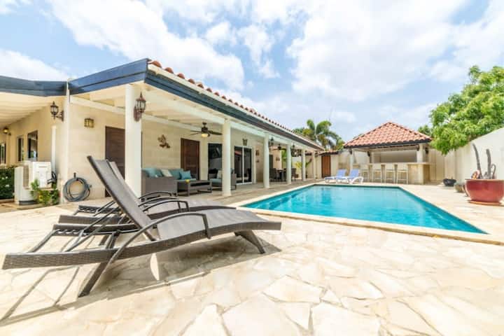 Luxury Villa W/ Private Pool | 2min From Beach - Aruba