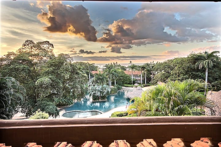 Newly Renovated Ocean View Condo - Tamarindo