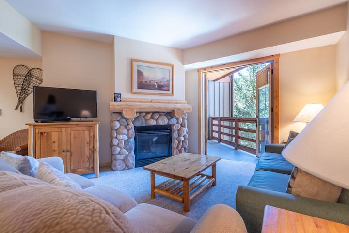 Tucker Mountain 318 - 1 Bedroom + Den Condo - Copper Mountain, CO