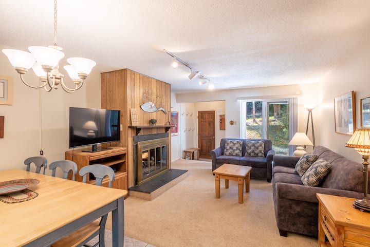 Ten Mile Haus B9 - 1 Bedroom Condo - Copper Mountain, CO