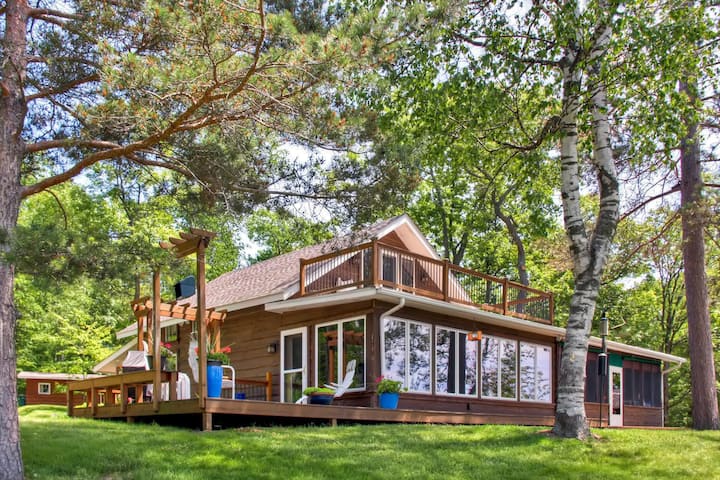 Hike, Fish & Boat: Waterfront Home In Brainerd! - Brainerd, MN