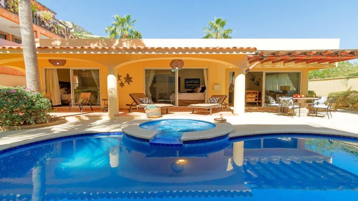 Pedregal Villa, Pool, Hot Tub & Walk To Marina - Cabo San Lucas