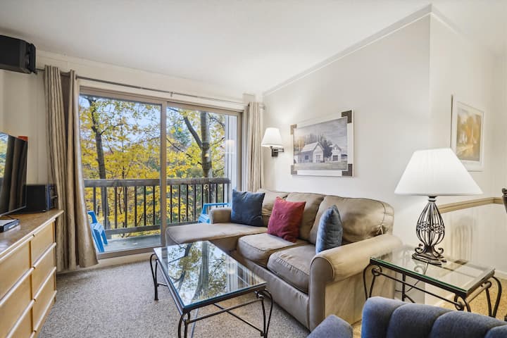 Charming 1-bedroom Condo Near Killington Slopes F5 - Killington, VT