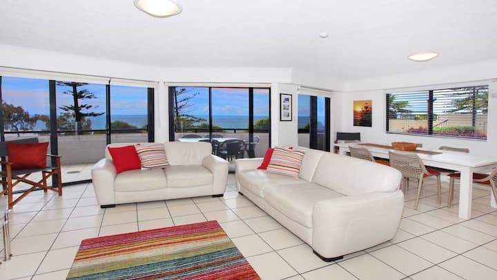 Unit 1 'The Rocks' - Coolum Beach